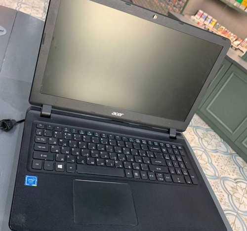Ноутбук Acer Aspire ES1-533-C8AF