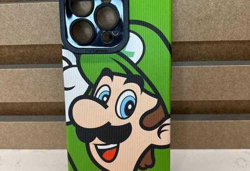Чехол на iPhone 15 Super Mario зеленый Луиджи