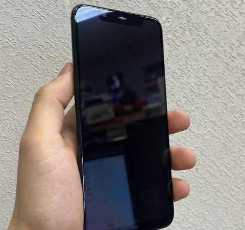 Xiaomi Mi 8, 6/64 ГБ