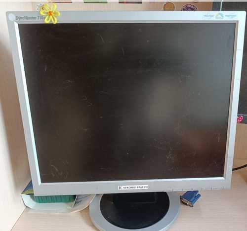 Монитор Samsung Syncmaster 710N