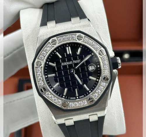 Часы Audemars Piguet steel Swarovski