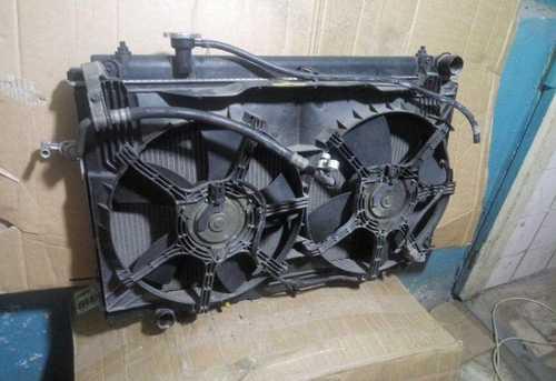 Радиатор охлаждения Nissan Fairlady Z Z33