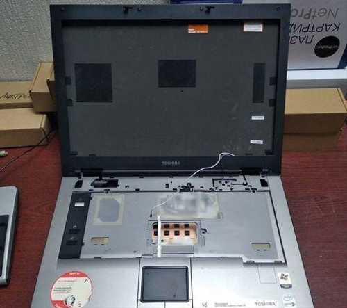 Ноутбук Toshiba Tecra A8 в разборе