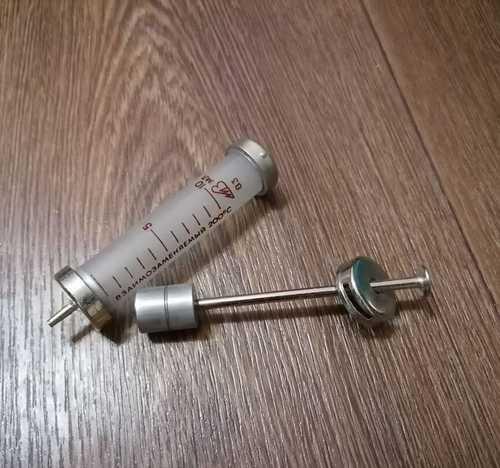 Шприц СССР