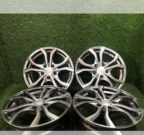 4 шт. Диски Toyota R16 5*114.3 Toyota