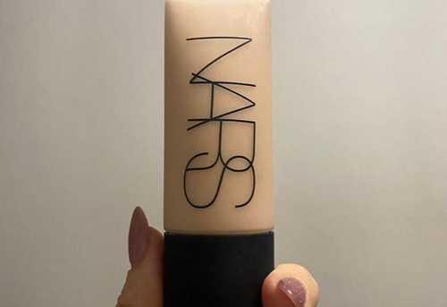 Крем тональный Nars