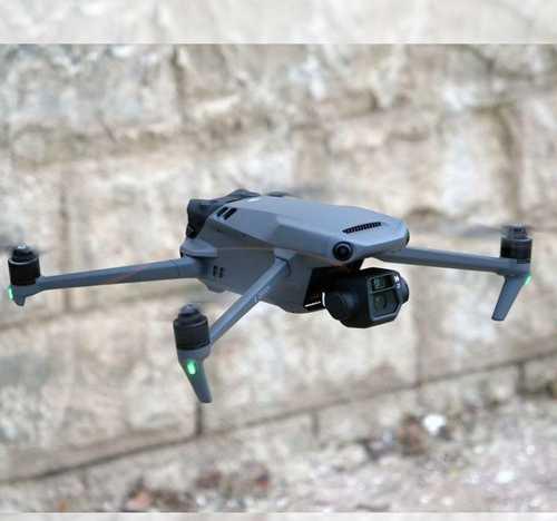 Квадрокоптер DJI Mavic 3