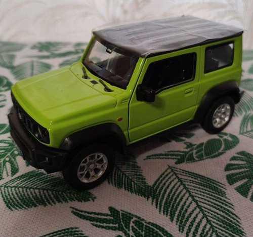 Модель автомобиля Suzuki Jimny