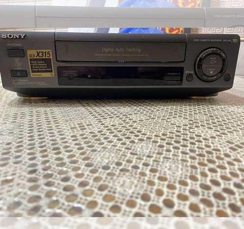 Видеомагнитофон Sony SLV-X315