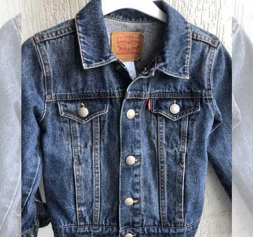 Куртка джинсовая для мальчика /девочки 104-110