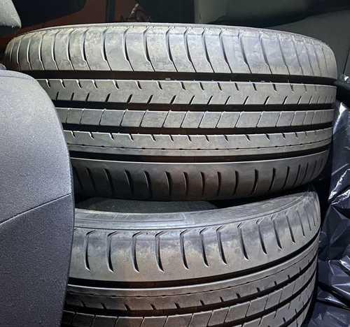 Doublestar DSU02 245/45 R17 99W