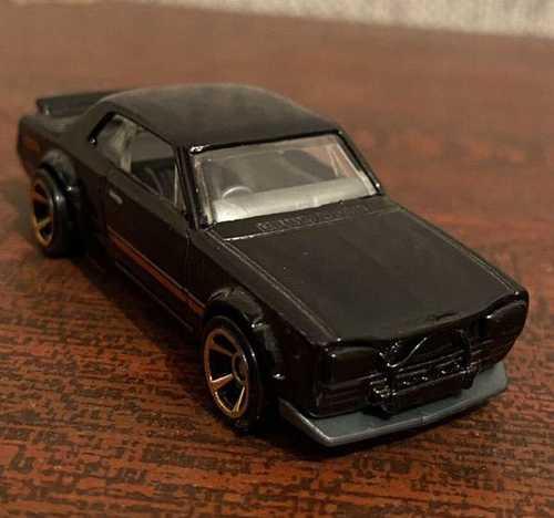 Nissan Skyline 2000 GT-X Hot Wheels