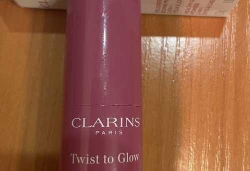 Clarins twist to glow