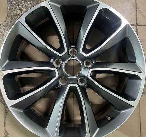 R18 один оригинальный диск Hyundai Santa Fe
