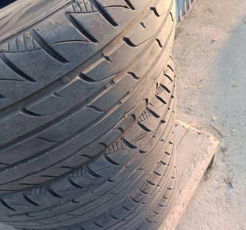Evergreen EU728 225/45 R17 94Y