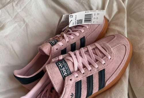 Adidas Spezial x Pink