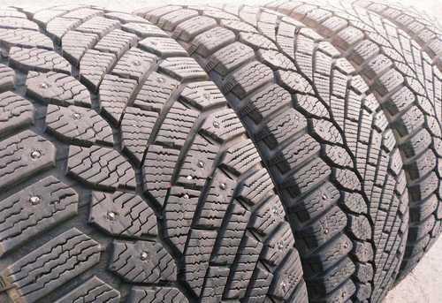 Gislaved Nord Frost 200 235/45 R18