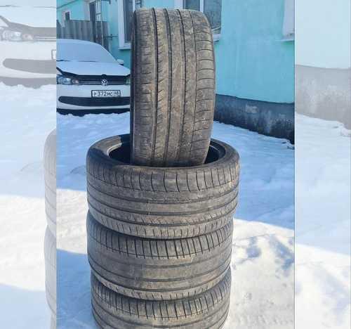 Michelin Pilot Sport 3 265/35 R18