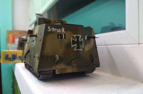 Модель танка А7V в масштабе 1/35