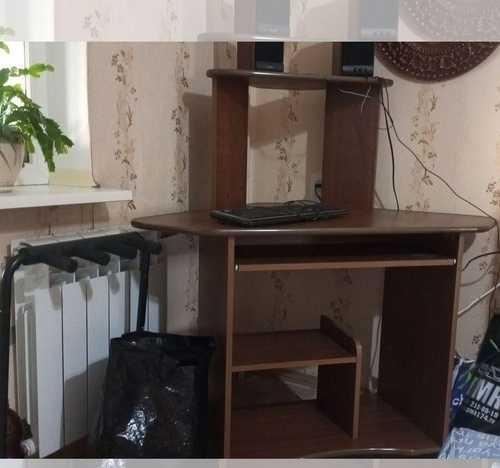 Компьютерный стол бу