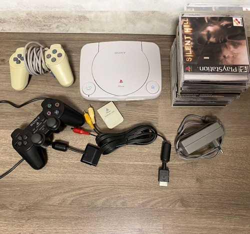 Комплект Sony playstation one ps1   игры