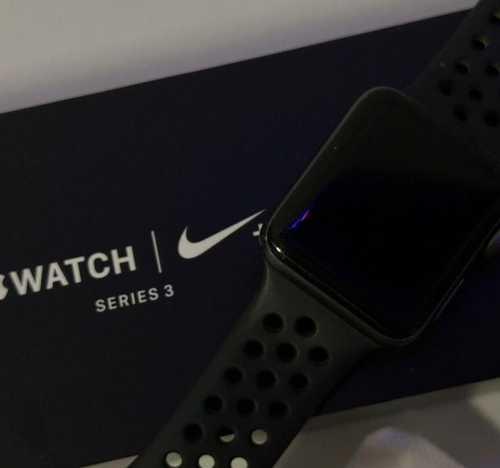 Apple watch series 3 42mm nike