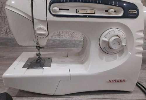 Швейная машина zinger