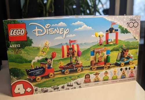Lego Disney 43212 Праздничный поезд (200 деталей)