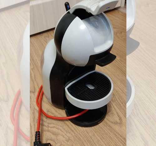 Кофеварка капсульная nescafe dolce gusto