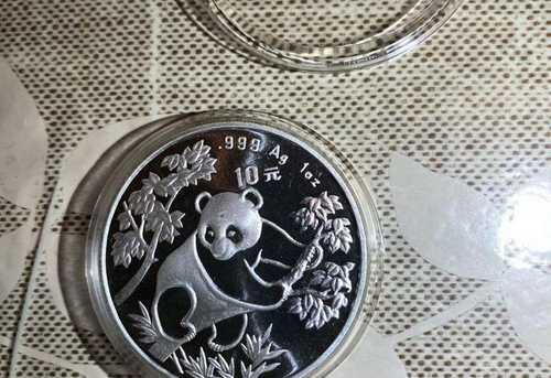 Панда. Серебро 10 юаней 1992 года