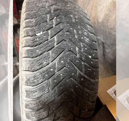 Nokian Tyres Hakkapeliitta 8 SUV 265/60 R18 114T