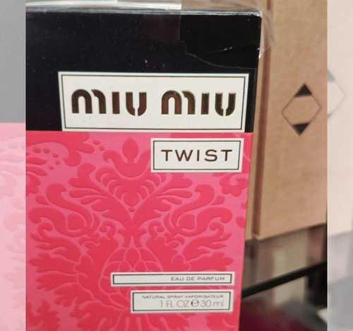 Miu miu twist