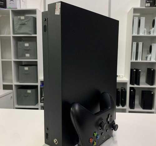 Xbox One X 1tb