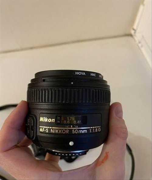 Объектив Nikon Nikkor 55mm f/1.8G