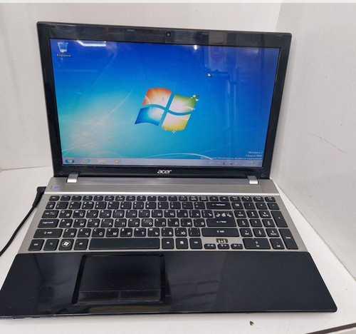 Ноутбук Acer. V3-551G-64406G50Makk