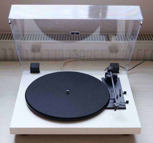 Проигрыватель винила Pro-Ject A1 Automat