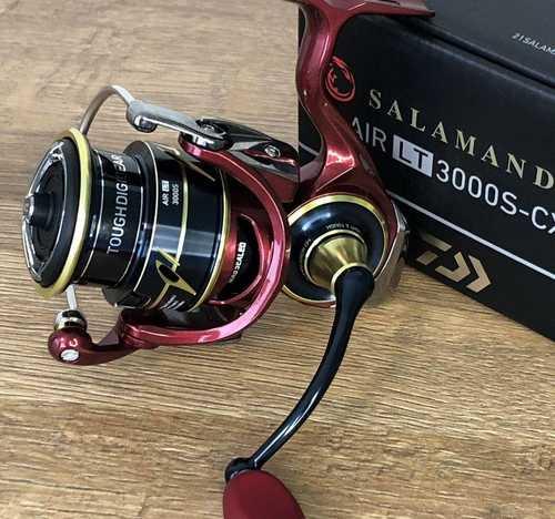 Daiwa 21 Salamandura AIR LT 3000S-CXH (20 Luvias)