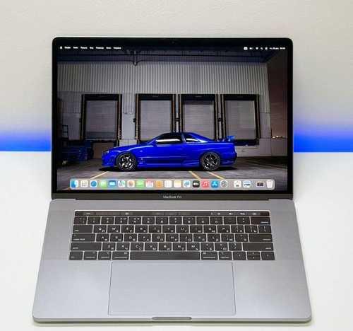 Топ MacBook Pro 15 i9 2.4/32gb/1TB/Vega 20