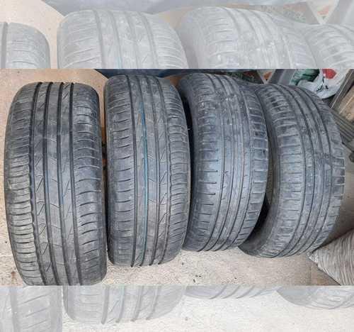 Nokian Tyres Hakka Blue 215/50 R17 95V