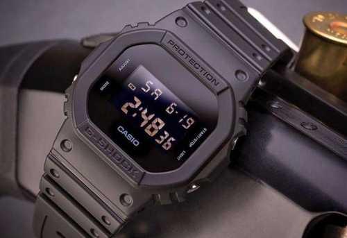 Часы casio новые DW-5600BB-1E №30