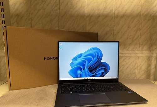 16" HONOR MagicBook X 16, 512 ГБ, Core i5-12450H, RAM 8 ГБ, Intel UHD Graphics