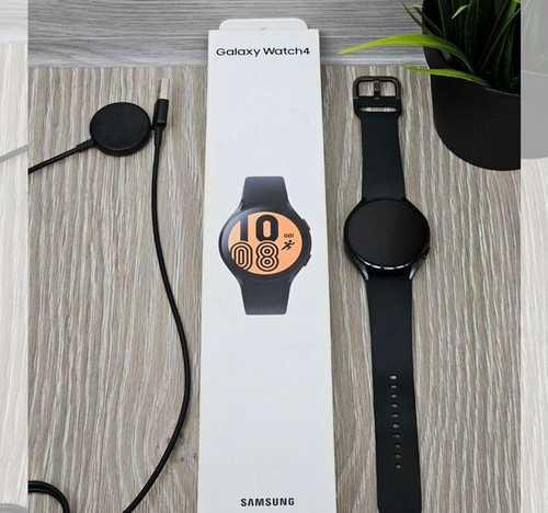 Часы Samsung galaxy watch 4