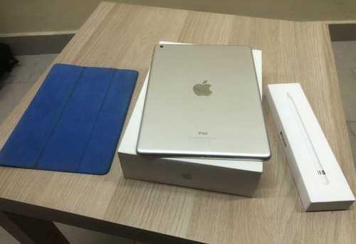 iPad 6 128Gb WiFi Silver RU/A Акб94 SmartCover