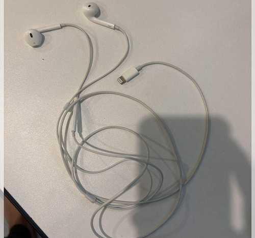 Наушники apple earpods lightning