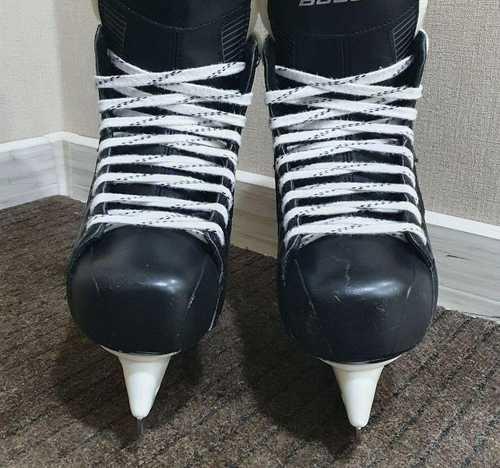 Хоккейные коньки Bauer Suprime PRO