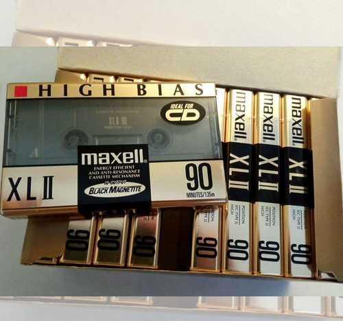 Аудиокассеты maxell XL II 90 Japan Type II chrome