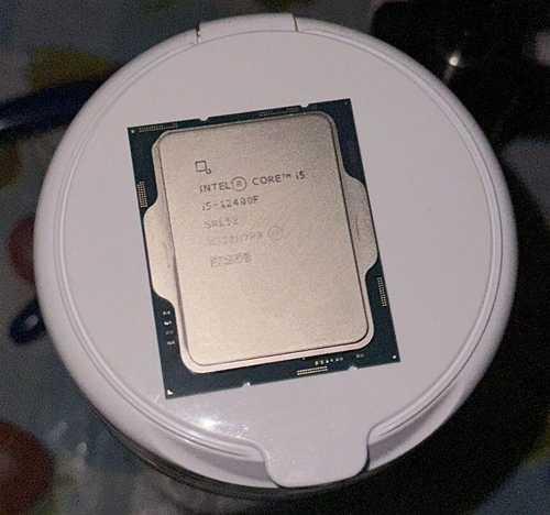 Процессор intel core i5 12400f