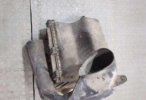 Корпус воздушного фильтра Volkswagen LT 28-46, 200
