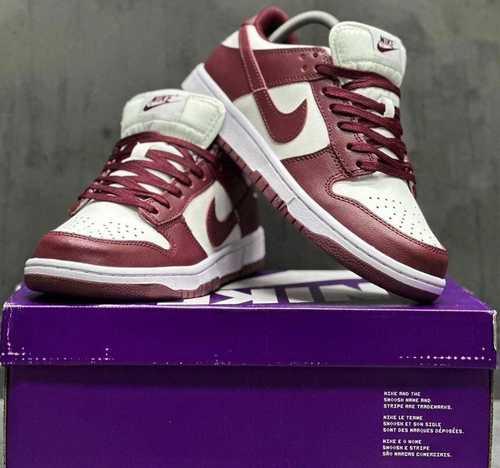 Кеды Nike Dunk Low “Bordeaux”