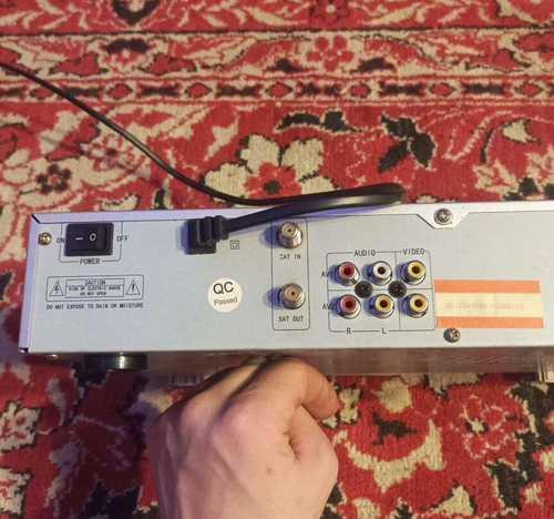 Цифровой спутниковый ресивер changhong dvb-s9000n